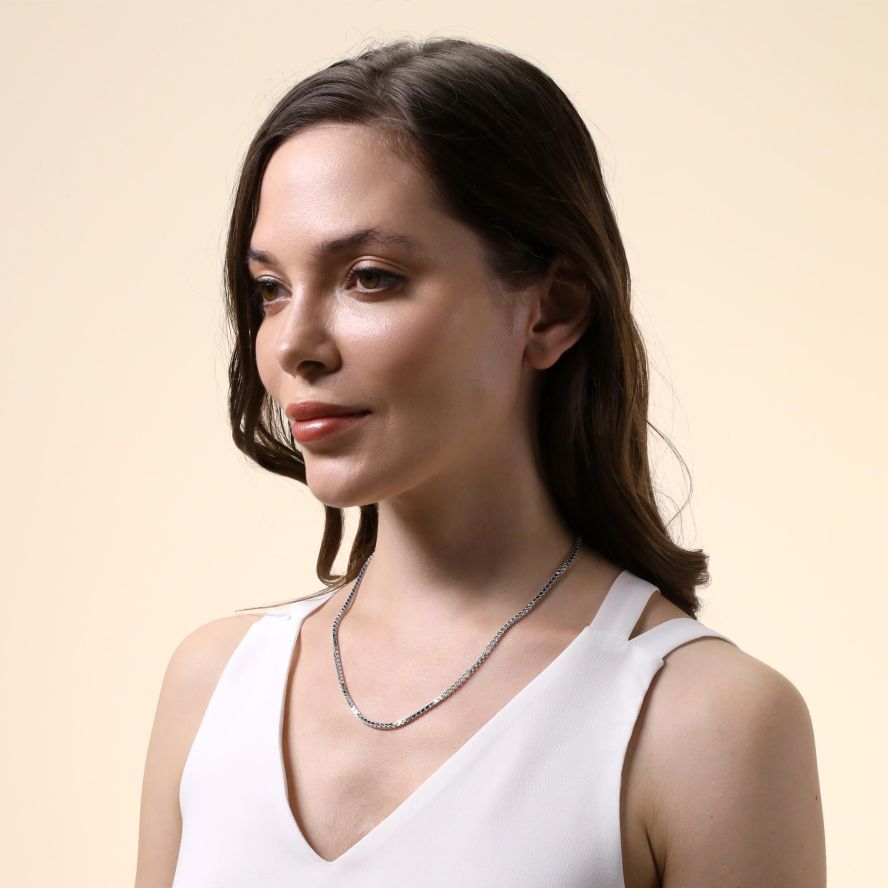 Sterling Silver 2.3mm Box Chain Necklace Diamond Cut | The Chain Hut